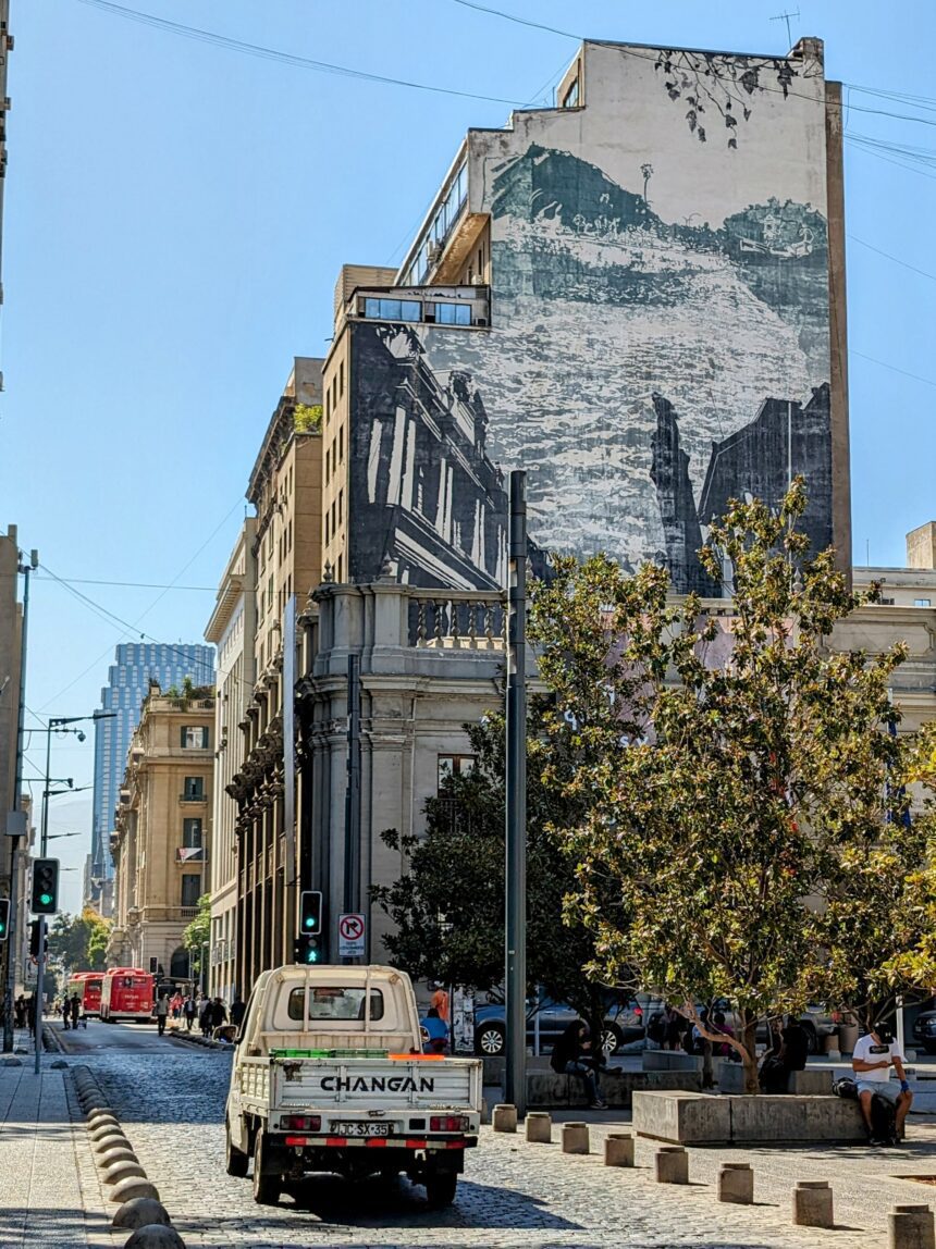 Santiago Transportation: All Your Options to Get Around the City