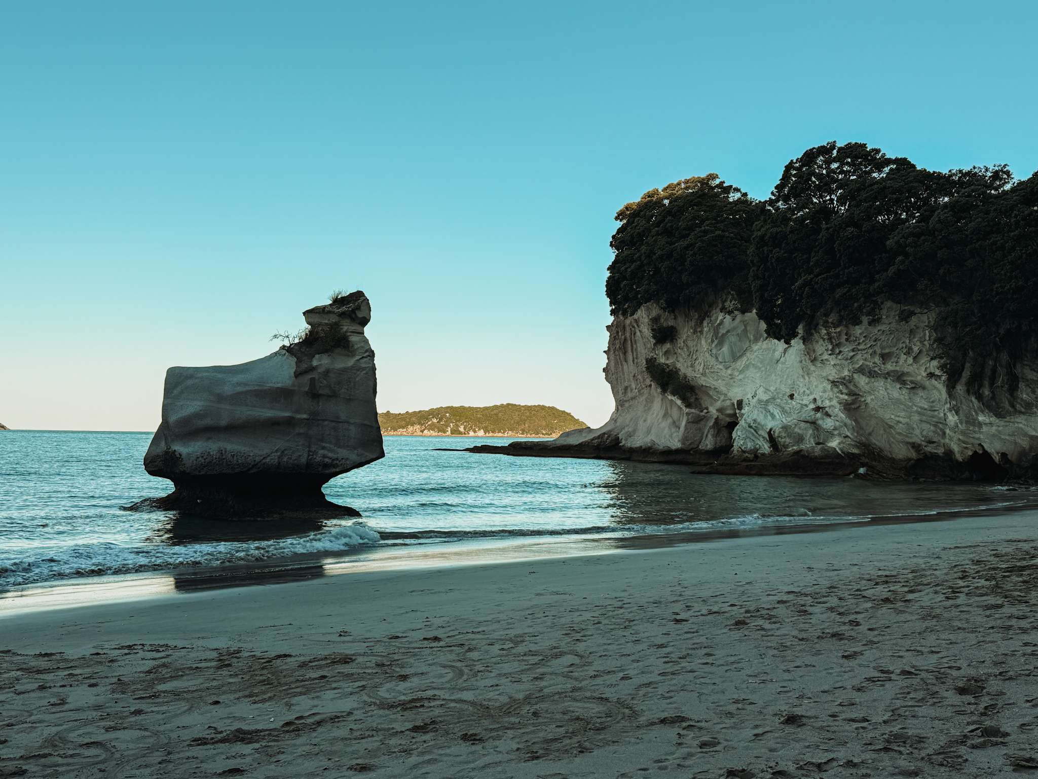 Things to Do in the Coromandel Peninsula: Beaches, Hiking, and More